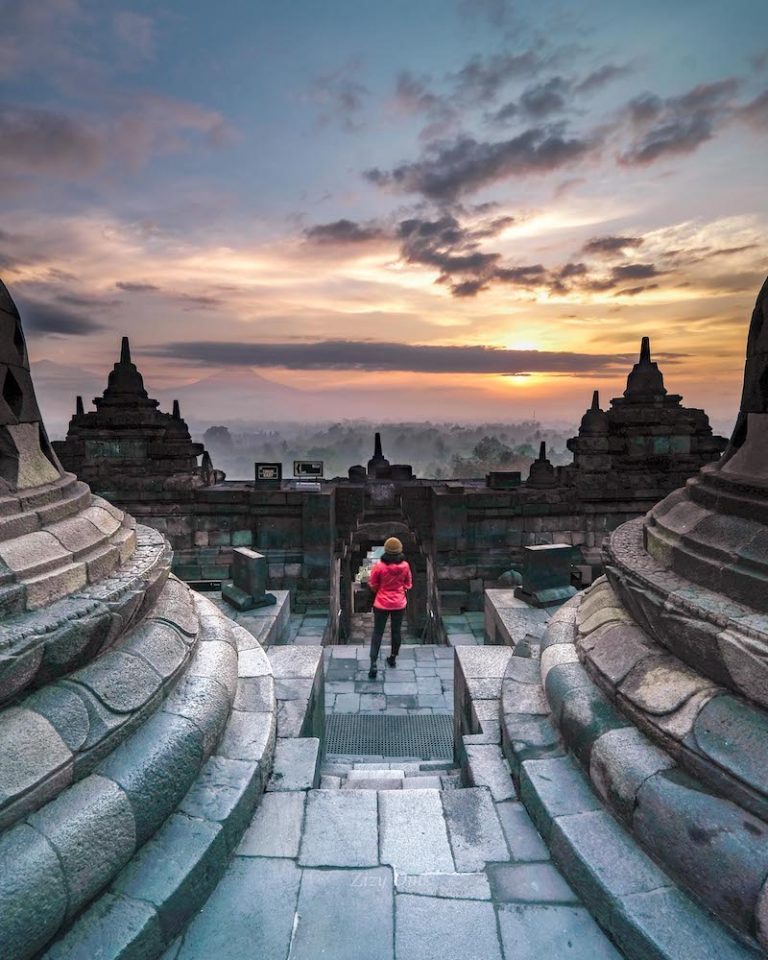 Perbedaan Candi Prambanan dan Borobudur: Mana yang Harus Dikunjungi?